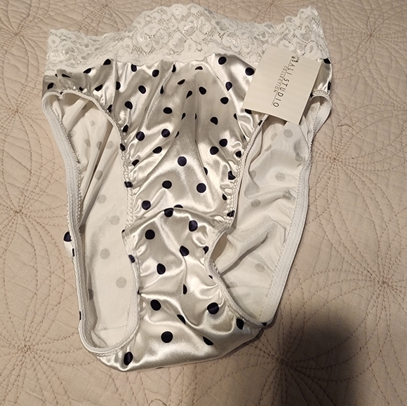 Bali | Intimates & Sleepwear | Bali Studio Collection Panties | Poshmark
